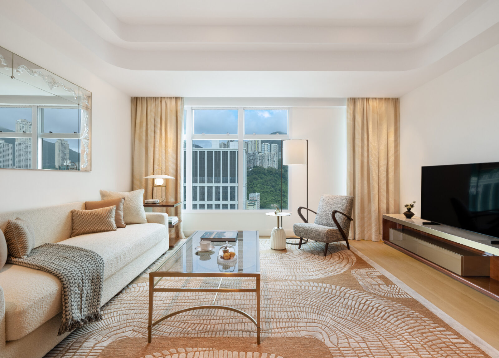 Small Luxury Hotel Hong Kong | Lanson Place Causeway Bay